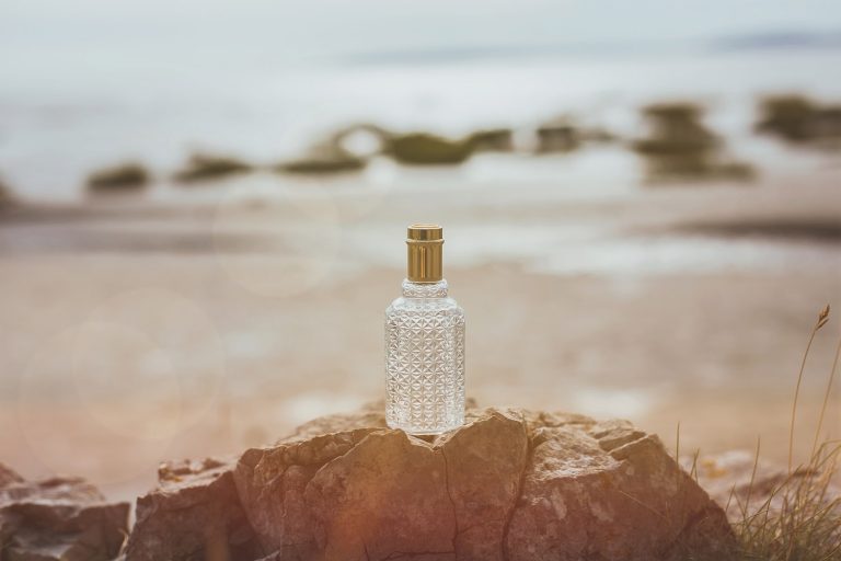 Ako si vybrať dobrý parfém na leto? | Parfen.sk